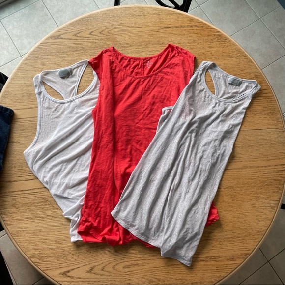 Athleta | Tops | 3 Athleta Workout Tank Tops Xl | Poshmark